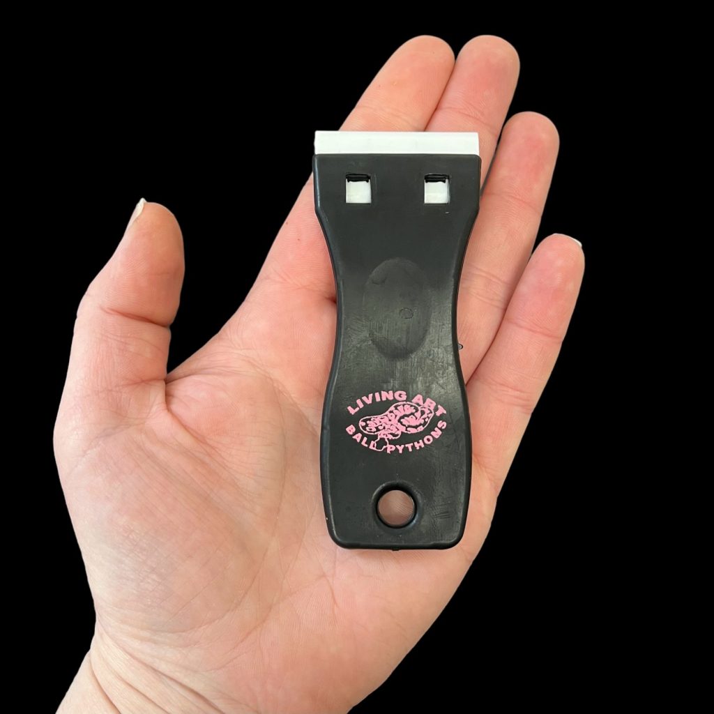 LABP Blade Scraper Cleaning Tool - Living Art Ball Pythons